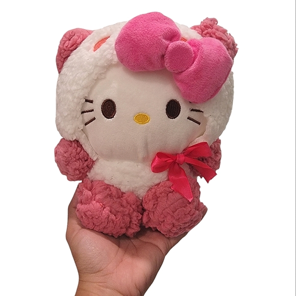 Hello Kitty | Toys | Hello Kitty Plushy | Poshmark